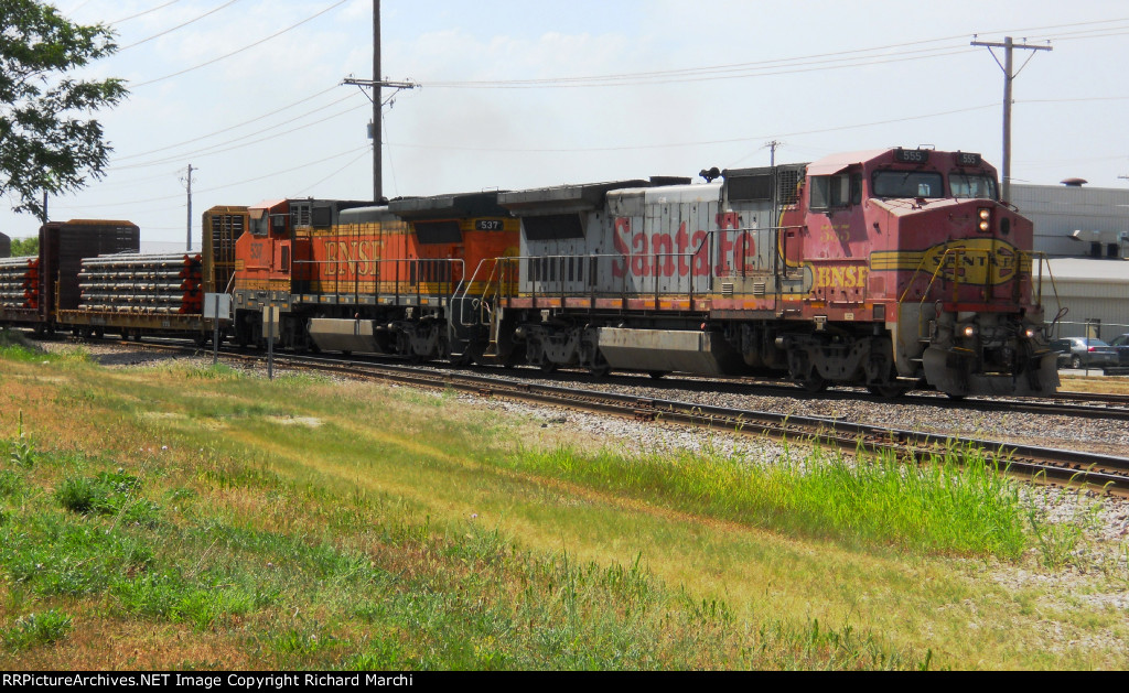BNSF 555
